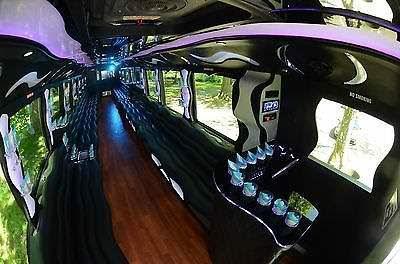 Phoenix Party Buses In Arizona | Mirage Limousines & Party Bus Rentals